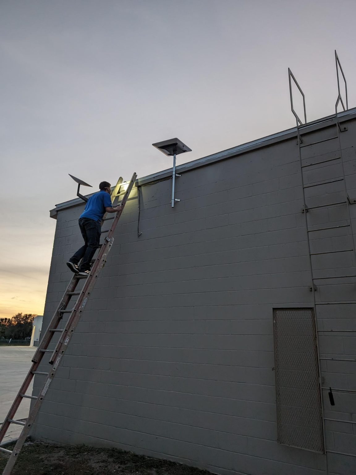How to Mount a Starlink High Performance Dish to Your Building – A Step ...